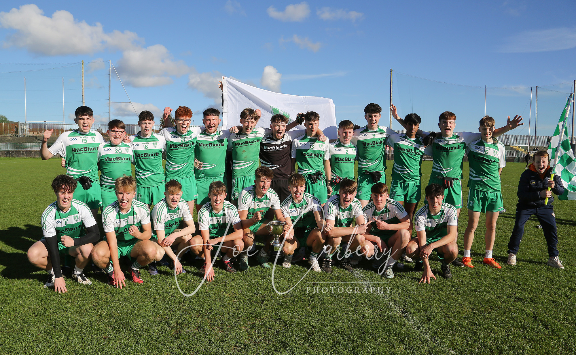St Comgalls survive late St Teresa’s rally to lift U-17C title | The ...